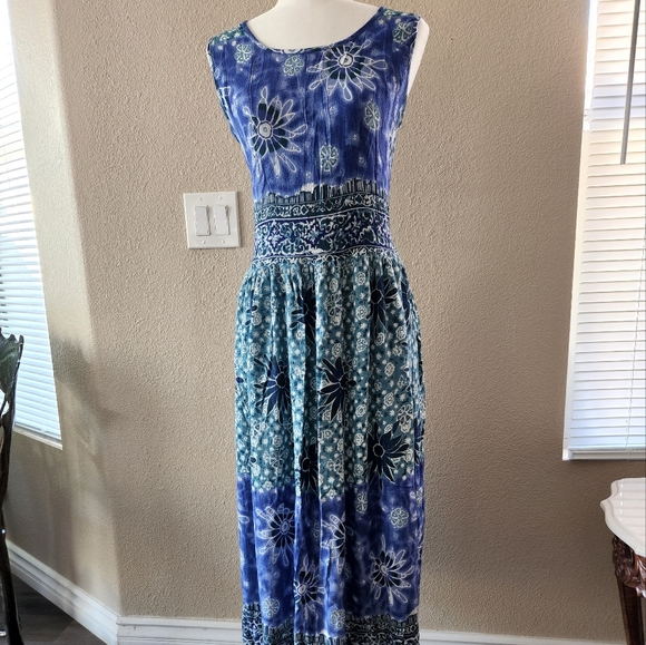 Bila | Dresses | Bila 0 Rayon Dress | Poshmark